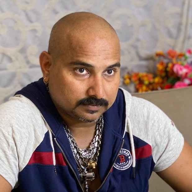 Ulhas Kamathe Biography, Age, Salary, Height, Family, Wife, Net Worth