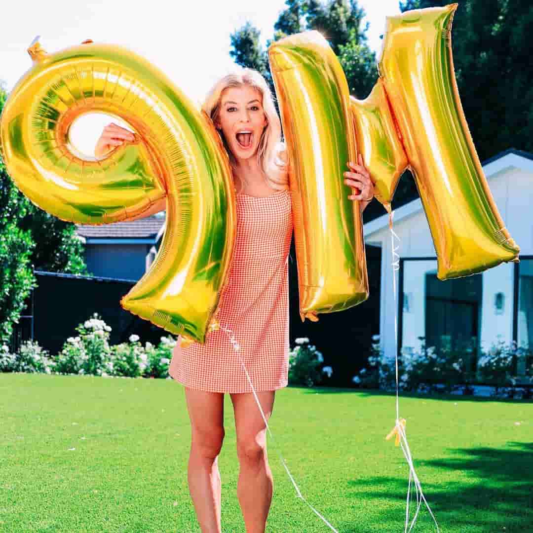 Rebecca Zamolo Biography, YouTuber, TikToker, Instagram, Net worth....