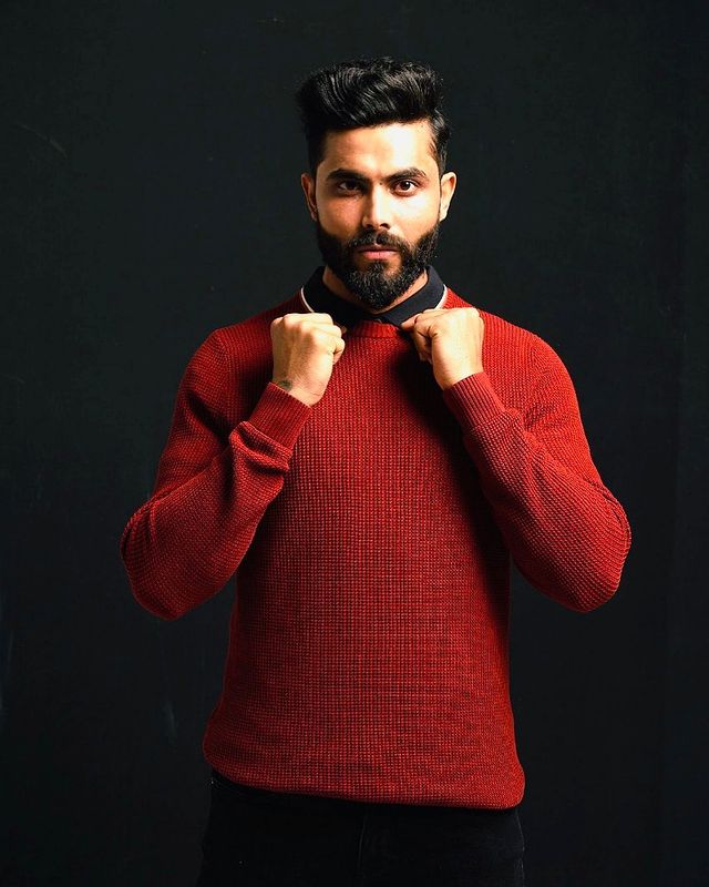 Ravindra Jadeja- Bio, Age, Wife, Daughter Name, Height, Stats, Cast