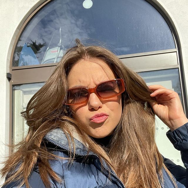 Allie Sherlock Biography, Wikipedia, Net Worth, Age, Instagram, Mother ...