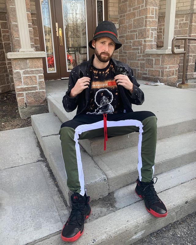 Corey Charron Bio, Wiki, Age, Height, Net Worth, Parents, Movies, Album