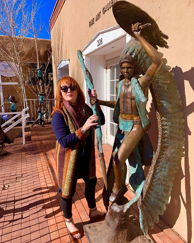 Deborah Divine Wikipedia, Bio, Age, Net Worth, Height, Husband ...