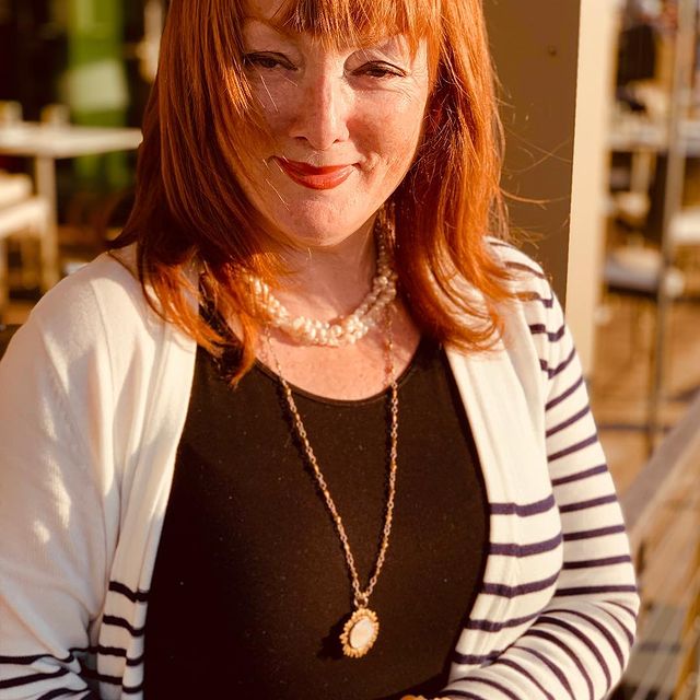 Deborah Divine Wikipedia, Bio, Age, Net Worth, Height, Husband ...