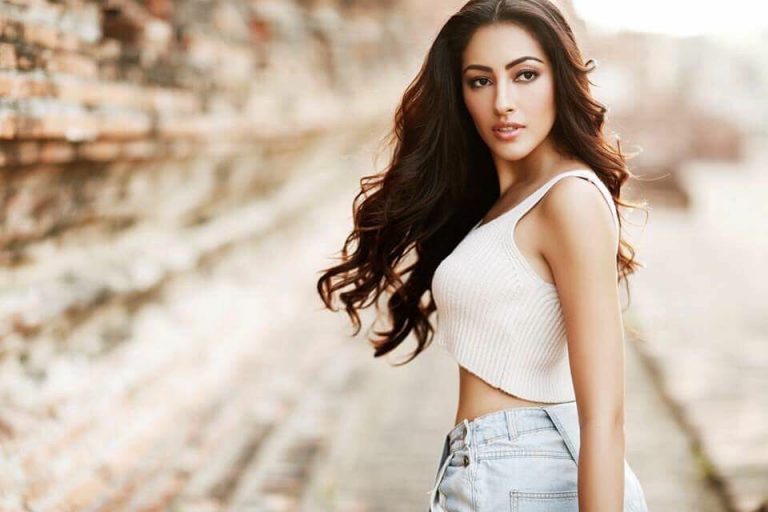 Jeniffer Piccinato Biography, Wiki, Age, Height, Net Worth, Instagram ...