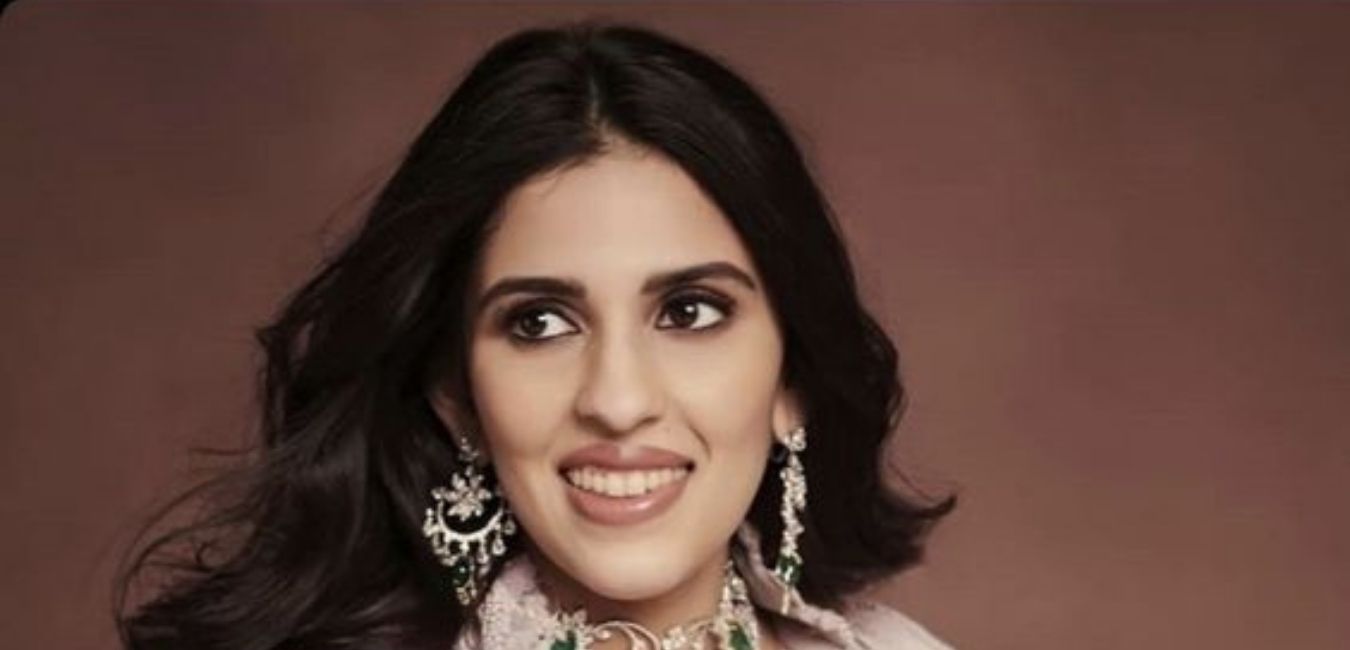 Shloka Mehta Bio, Wikipedia, Education, Age, Net Worth, Father, Son